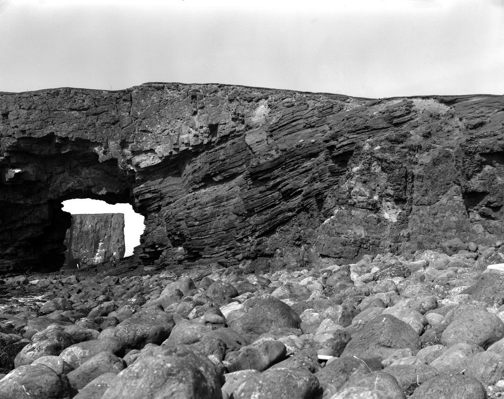 Chapter 11 Middle Old Red Sandstone volcanic rocks and sediments of ...